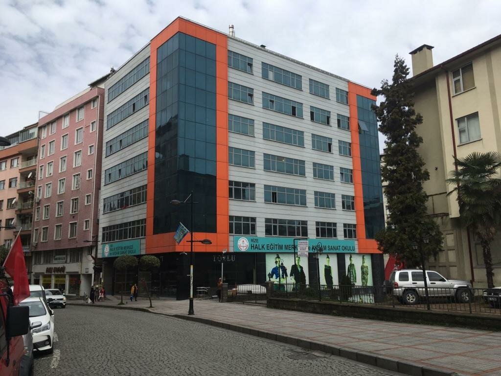 Eğitim merkezleri Rize Halk Eğitim Merkezi, Rize, foto
