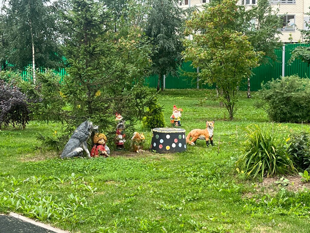 Anaokulları Школа в Некрасовке, дошкольный корпус Веселье, Moskova, foto
