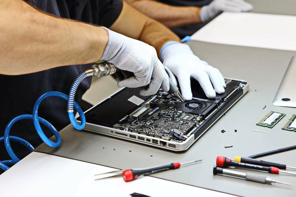 Bilgisayar teknik servisleri Компьютерная помощь, Moskova, foto