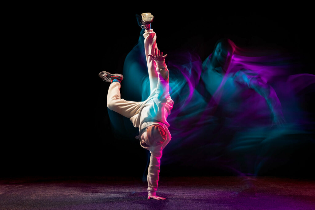 Dans okulları Just Dance Fine Art, Dubai, foto
