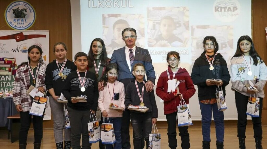 Lise Sarı Süleyman Çok Programlı Anadolu Lisesi, Gürpınar, foto