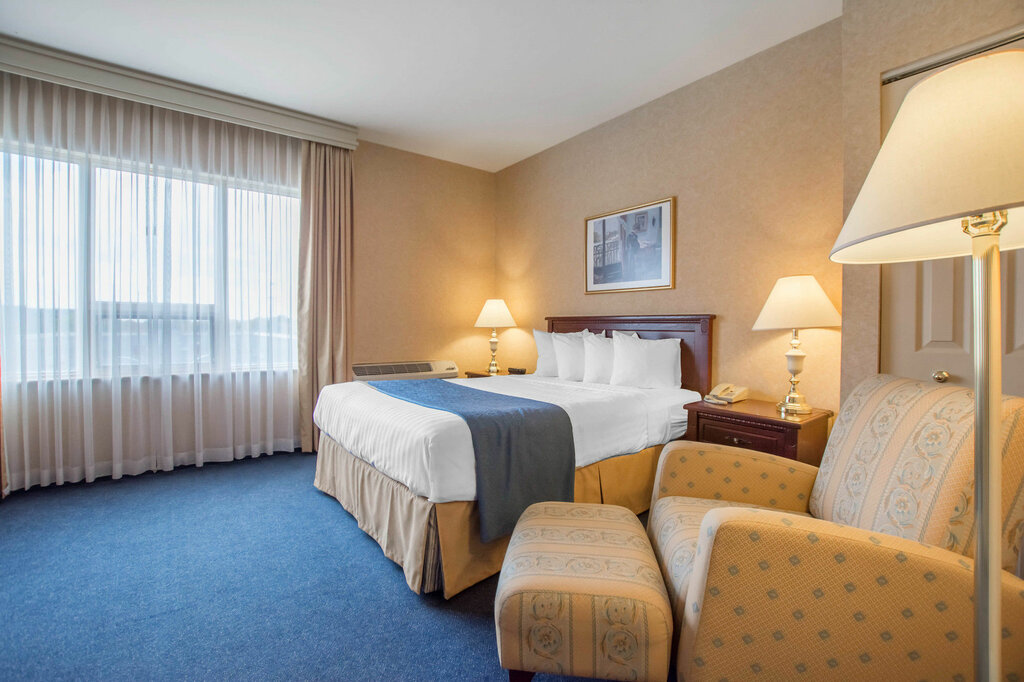 Otel Quality Inn & Suites Brossard, Quebec, foto