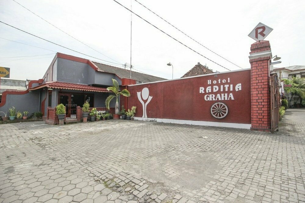 Otel RedDoorz @ Jalan Menteri Supeno, Yogyakarta, foto