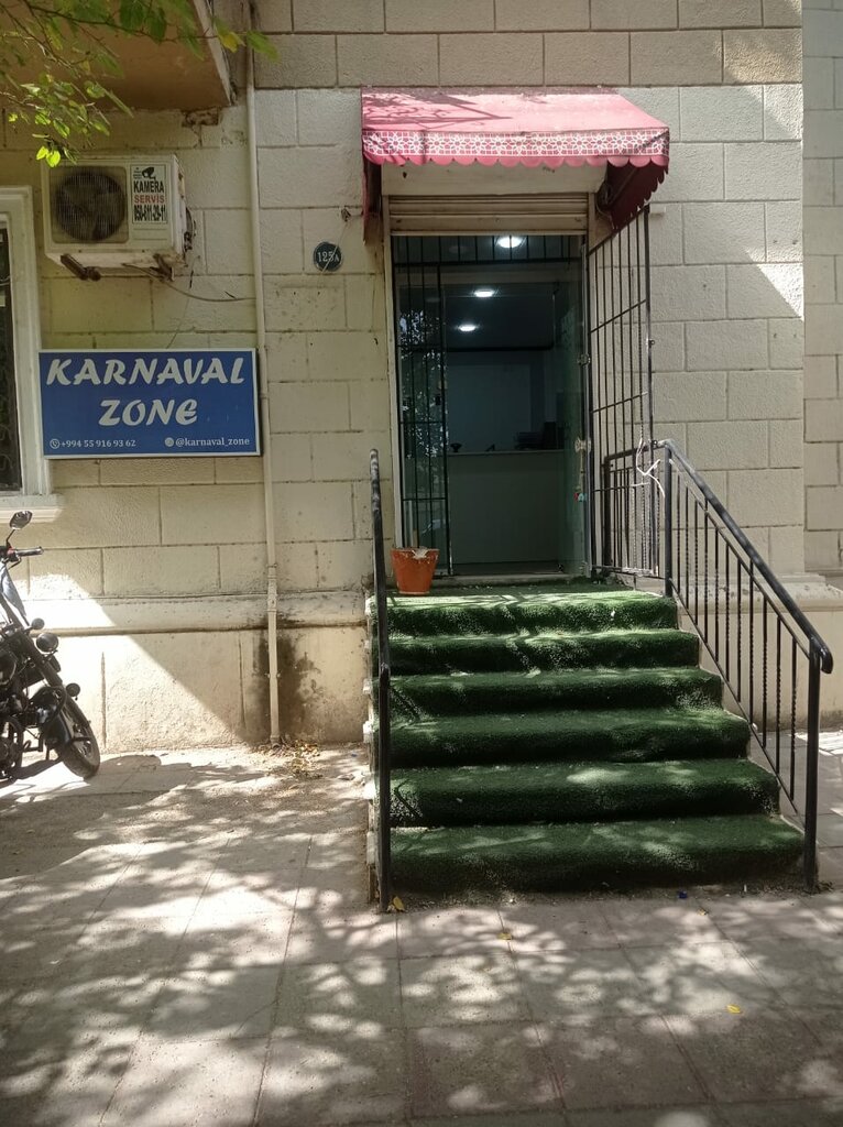 Kostüm mağazaları Karnaval Zone, Bakü, foto