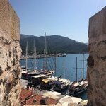 Serin Kültür Kitap & Kafe (Armutalan Mah., Orgeneral Mustafa Muğlalı Cad., No:8, Marmaris, Muğla), kafe  Marmaris'ten