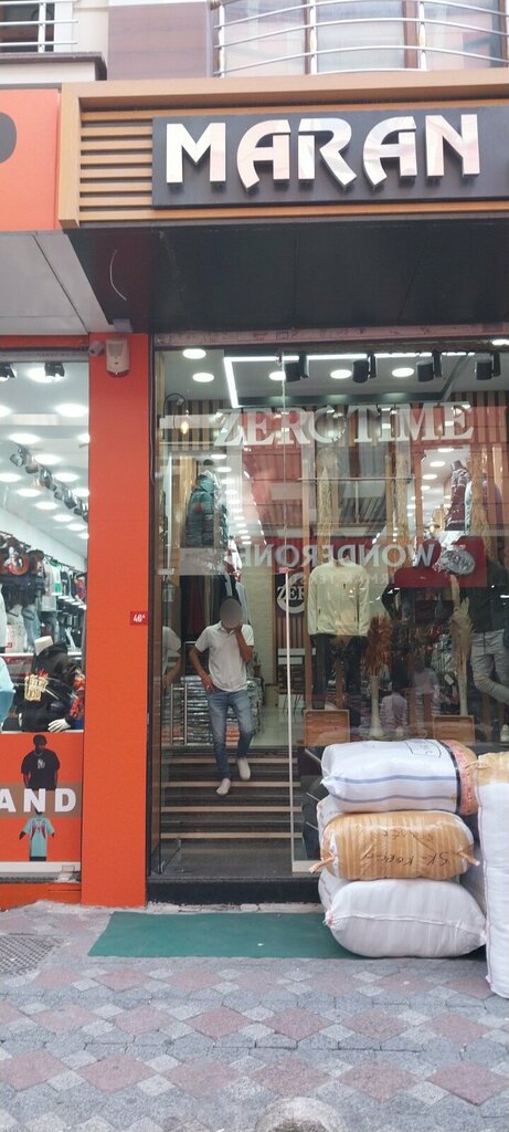 Giyim mağazası Maran Life, İstanbul, foto