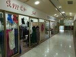 Джули (Khorenatsi Street No:33), abiye mağazaları  Erivan'dan