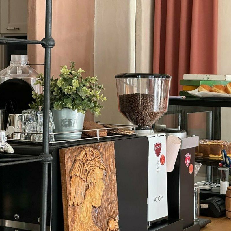 Kahve dükkanı Puduhepa's Roastery, İzmir, foto
