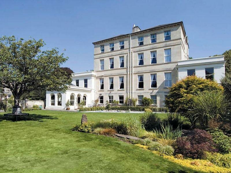 Otel The Ayrlington, Bath, foto