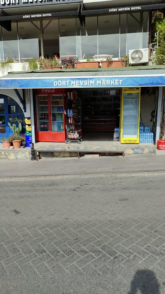 Market Dört Mevsim Market, Bodrum, foto