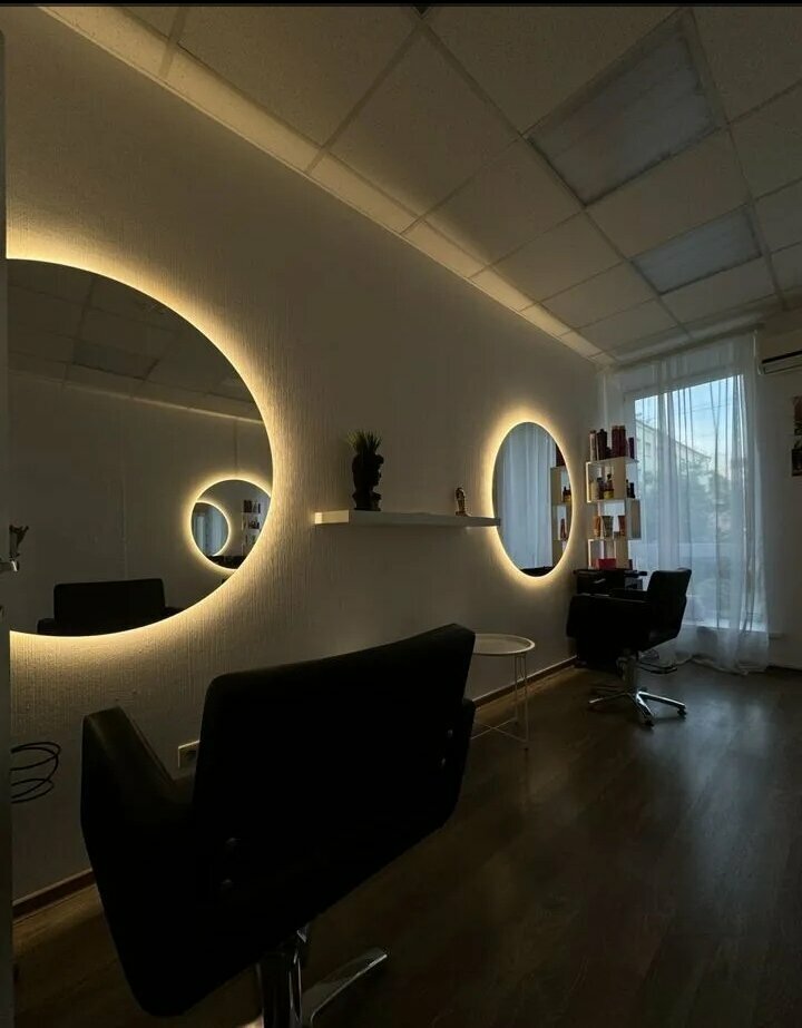 Güzellik salonu Мастерская концептуальной стрижки, Yekaterinburg, foto