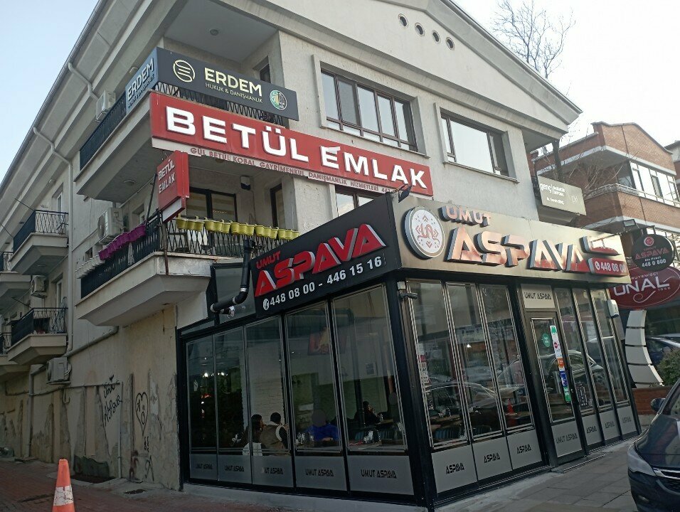 Emlak ofisi Betül Emlak, Ankara, foto
