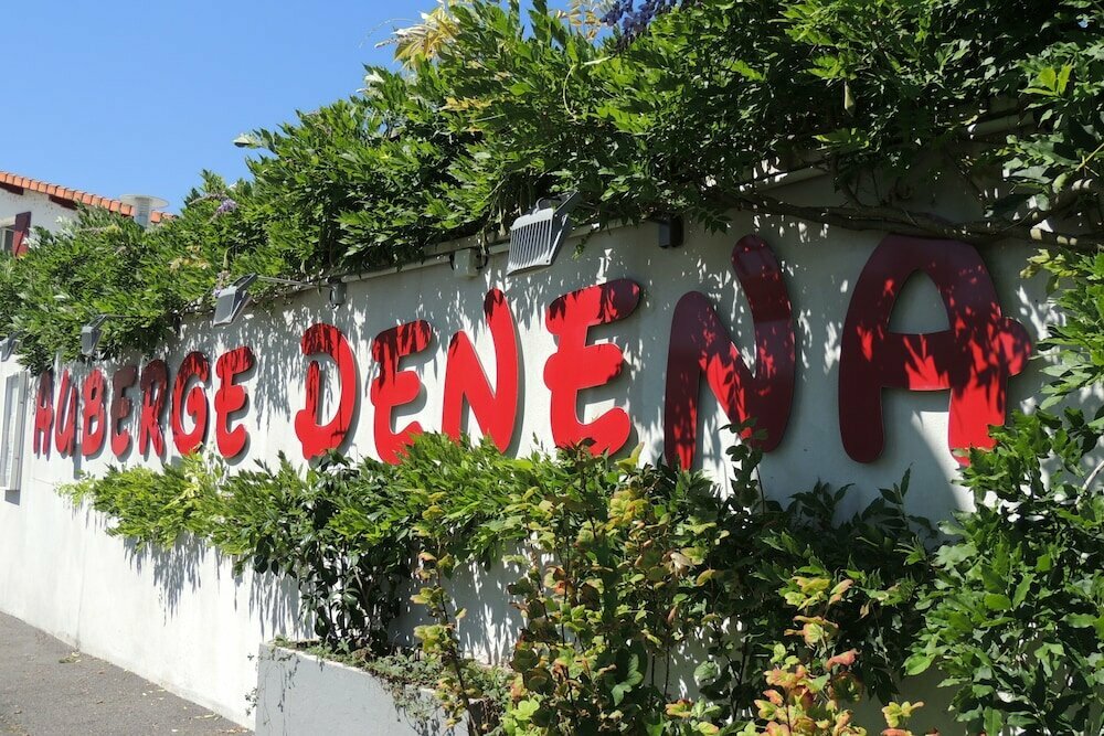 Otel Auberge Denena, , foto