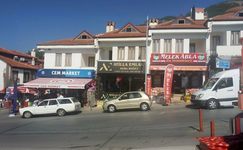 Süpermarket Cem Market, Ula, foto