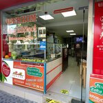 Nerkom Çiğköfte (Cami Şerif Mah., İstiklal Cad., No:24, Akdeniz, Mersin), fast food  Mersin'den