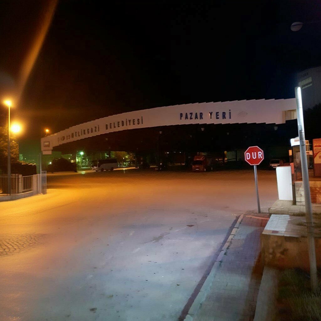 Giyim pazarı Semt Pazarı, Kayseri, foto