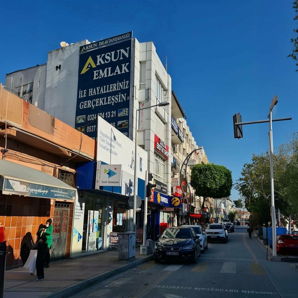 Emlak ofisi Aksun Emlak, Tarsus, foto