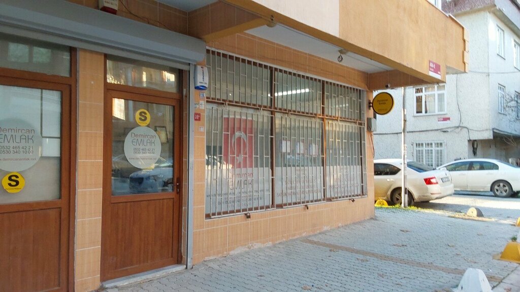 Emlak ofisi Demircan Emlak, İstanbul, foto