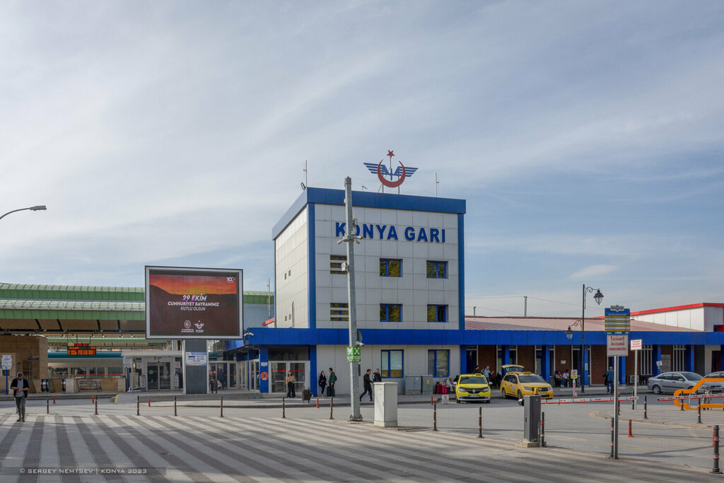 Tren garları Türkiye Cumhuriyeti Devlet Demiryolları, Konya, foto