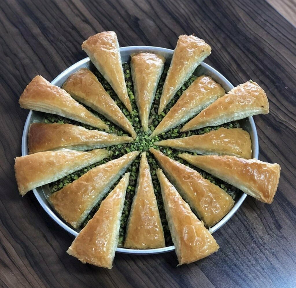 Pastacılık üretimi Gaziefendi Baklava & Künefe, İstanbul, foto