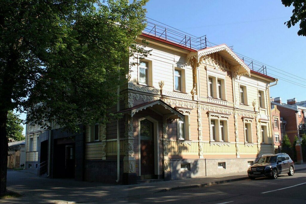 Konut blokları Klubny dom Marshal, Puşkin, foto