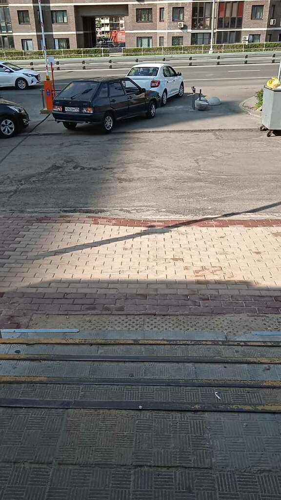 Süpermarket Dixy, Moskova, foto