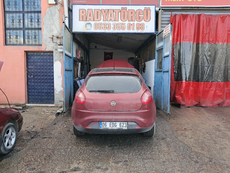 Otomobil servisi Radyatörcü, Ankara, foto