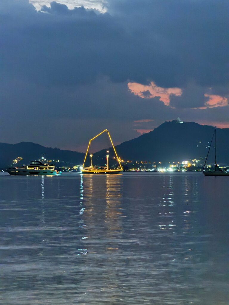 Otel Bandara Pool Villas Phuket, Phuket Eyaleti, foto