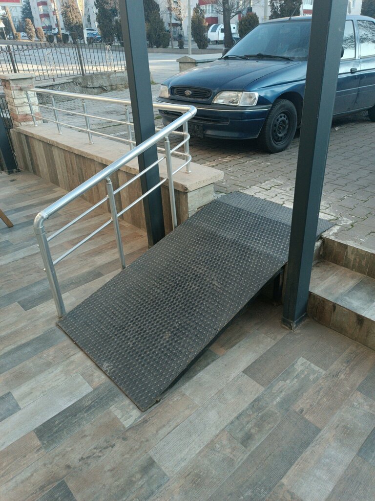 Eczaneler Görsev Eczanesi, Ankara, foto