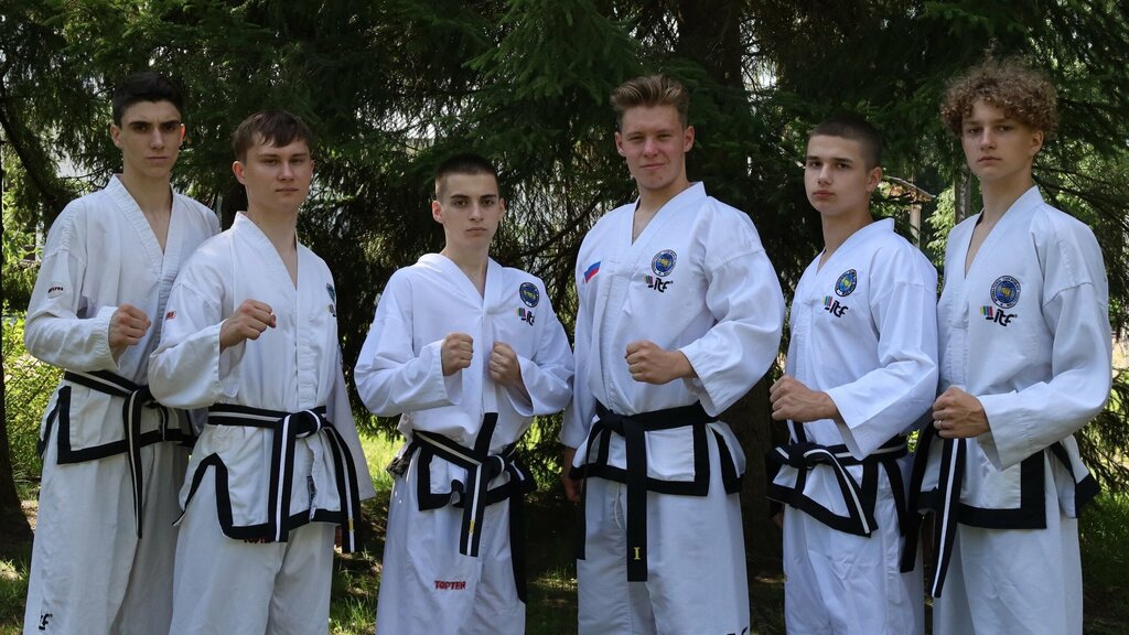 Spor kulüpleri Champion, Saint‑Petersburg, foto