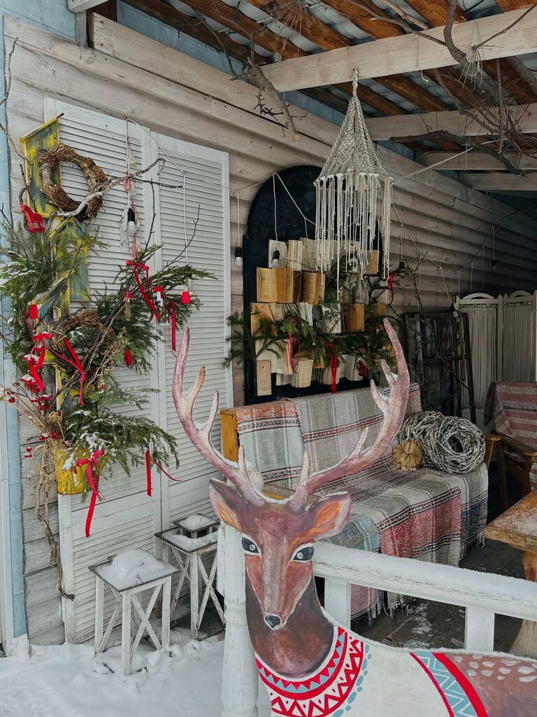 Tasarım stüdyoları Khudozhestvenny salon Yabloko, Nijni Tagil, foto