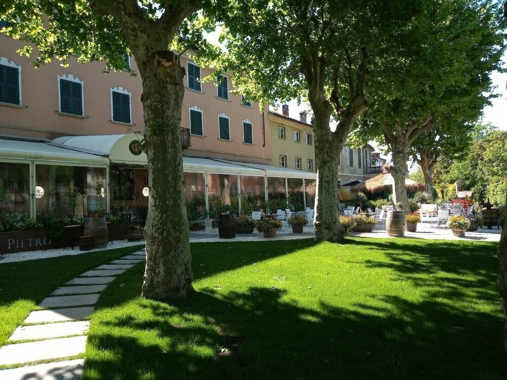 Otel Ristorante Albergo Corona, Piyemonte, foto