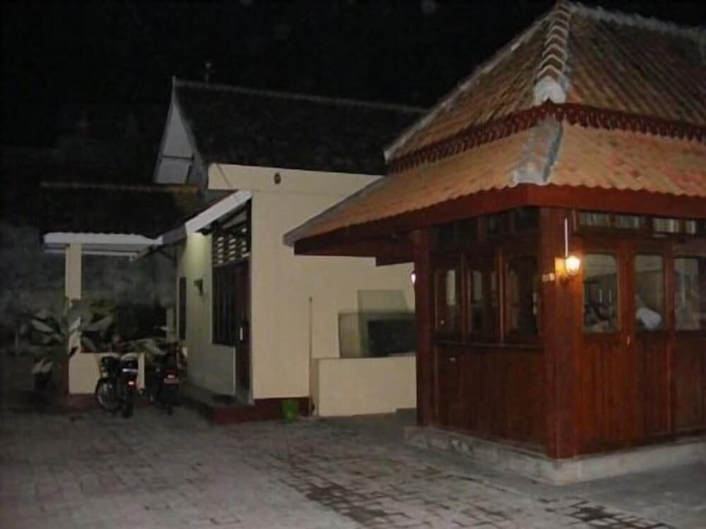 Otel RedDoorz near Danurejan Malioboro, Yogyakarta, foto