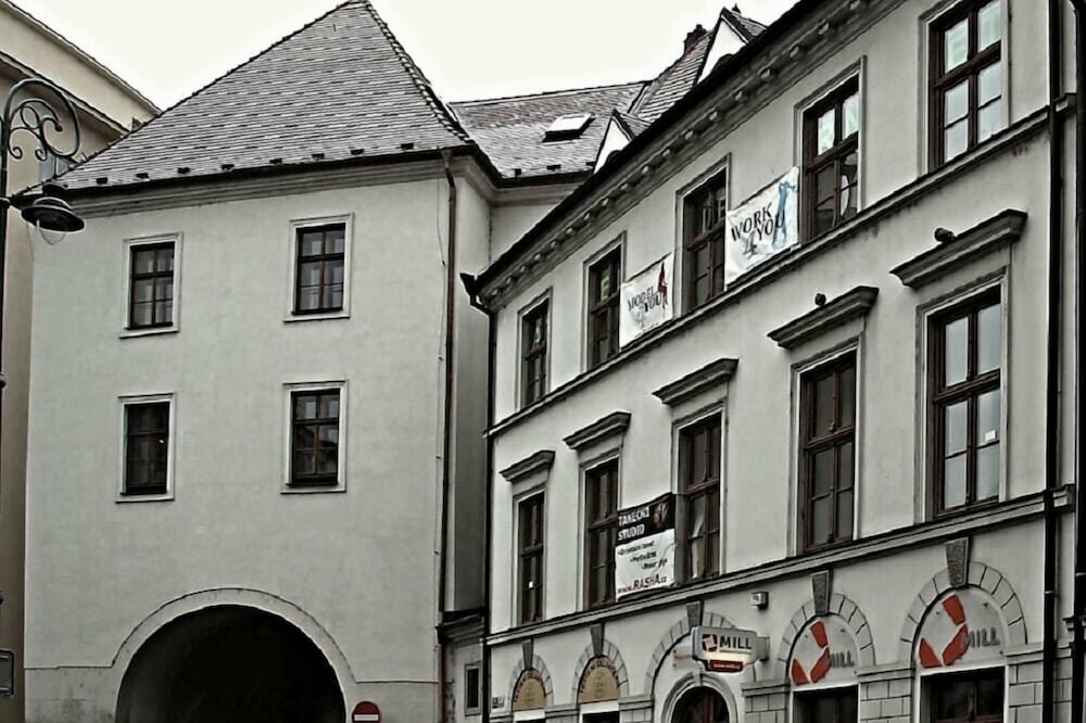 Otel Rooms Novobranská a Orlí, Brno, foto