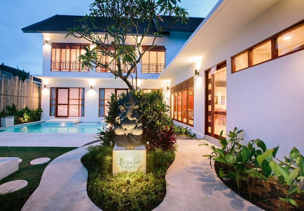 Otel Pudak Sari Unizou Hostel, Kuta, foto