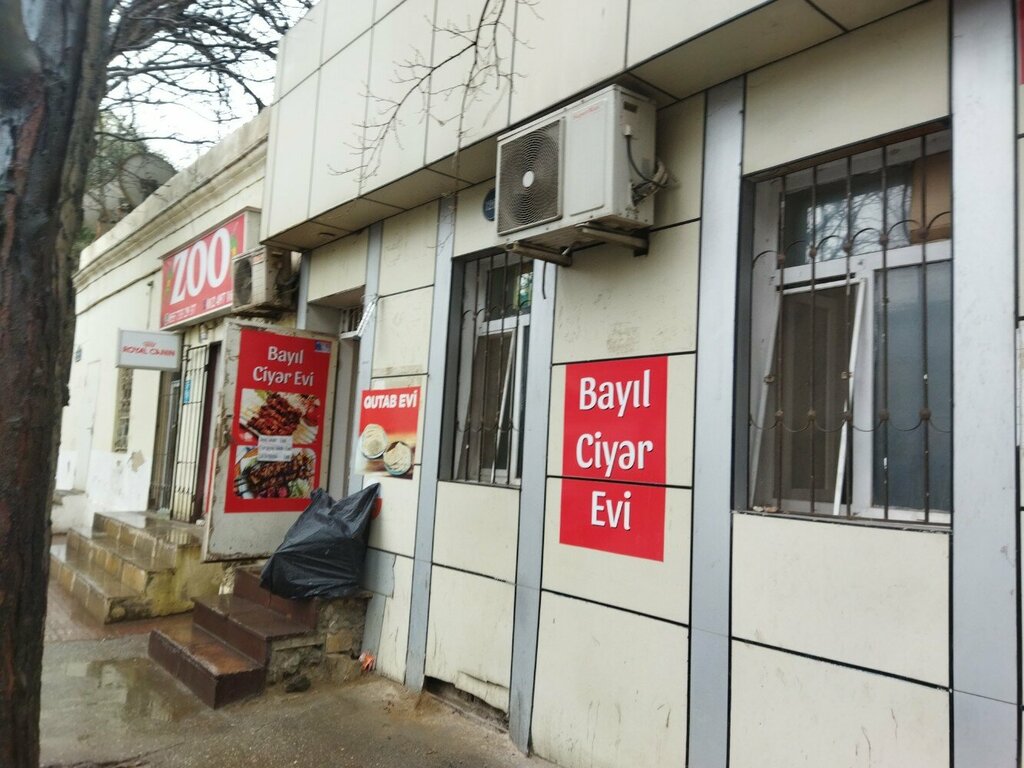 Fast food Qutab evi, Bakü, foto