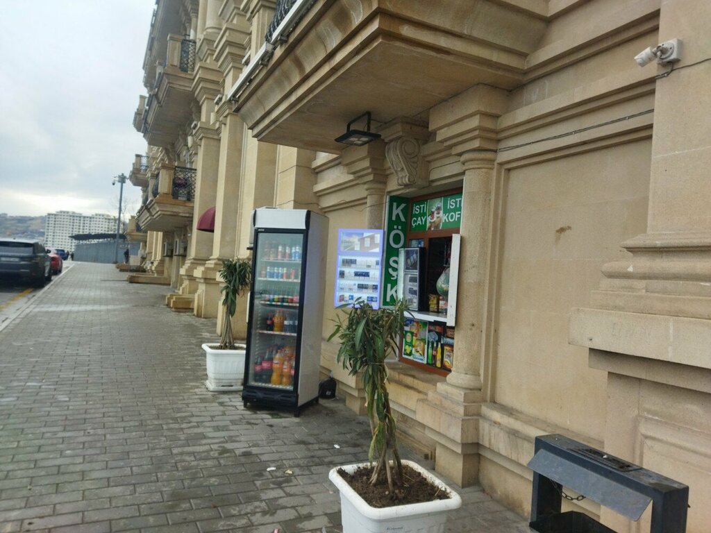 Su satışı Köşk, Bakü, foto
