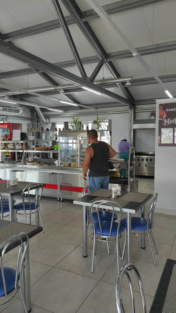 Kafe Crystal Cafe, Batı Kazakistan eyaleti, foto