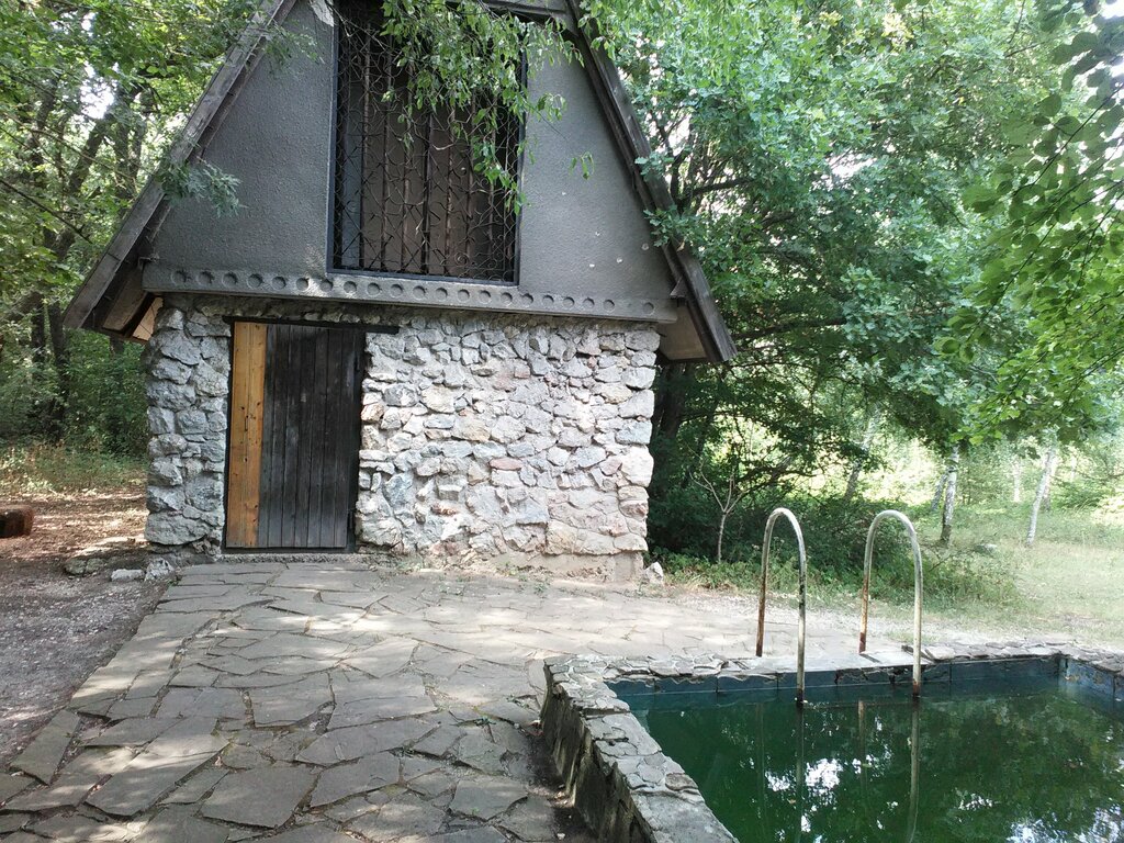 Orman işleri Дом лесника, Kırım Cumhuriyeti, foto