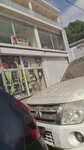 Loja de comércio Bakari sacko (Luanda, Avenida Pedro de Castro Van Dúnem Loy), kozmetik ve parfümeri firmaları  Loanda'dan