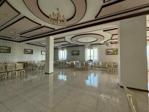 Piala (Shymkent, Sairam Urban Housing Estate), restoran  Çimkent'ten (Şımkent'ten)