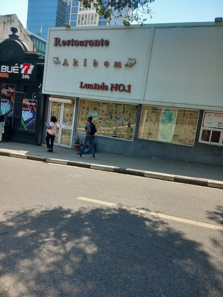 Restoran Akibom, Loanda, foto