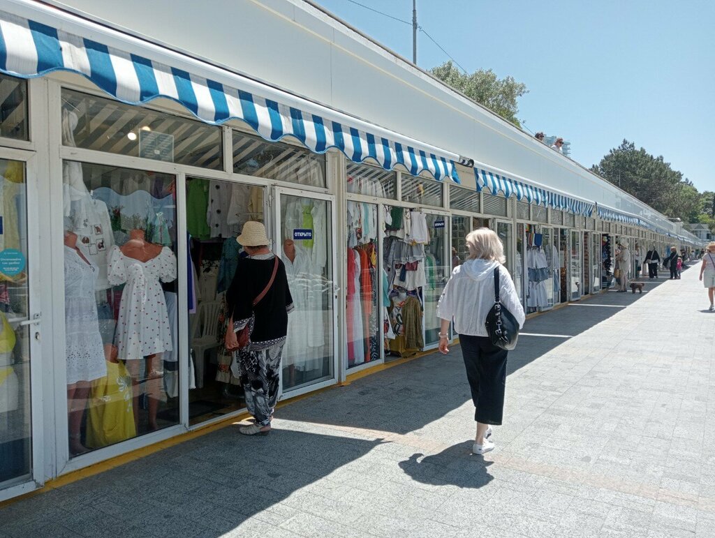 Giyim mağazası Женская одежда, Soçi, foto