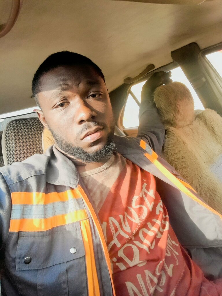 Otomobil servisi Auto Mechanics, Bouake, foto