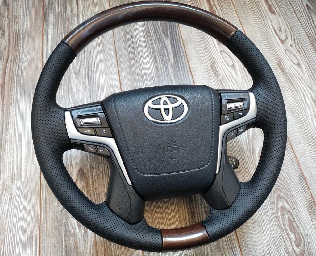 Oto döşeme Перетяжка рулей, Tambov, foto