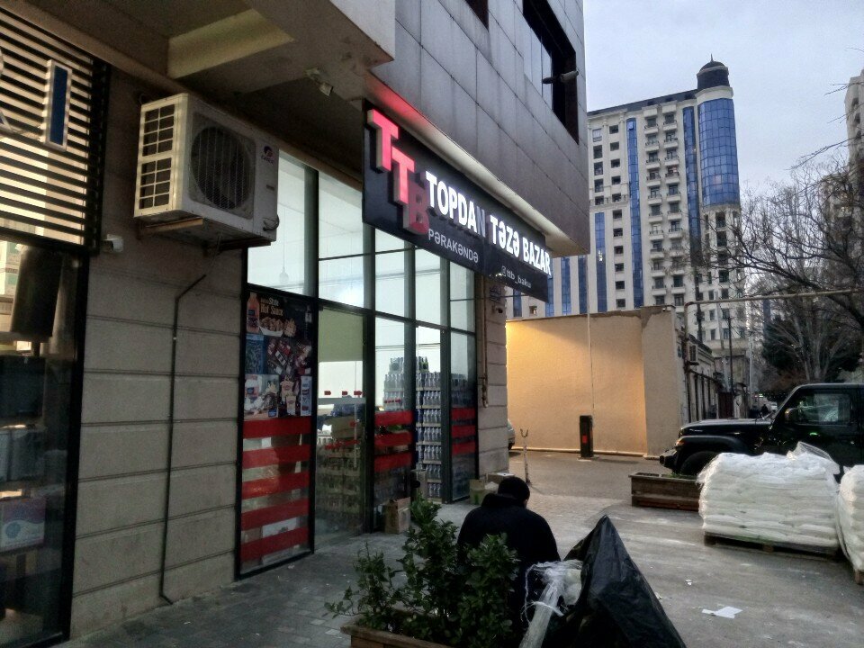 Market Ttb, Bakü, foto