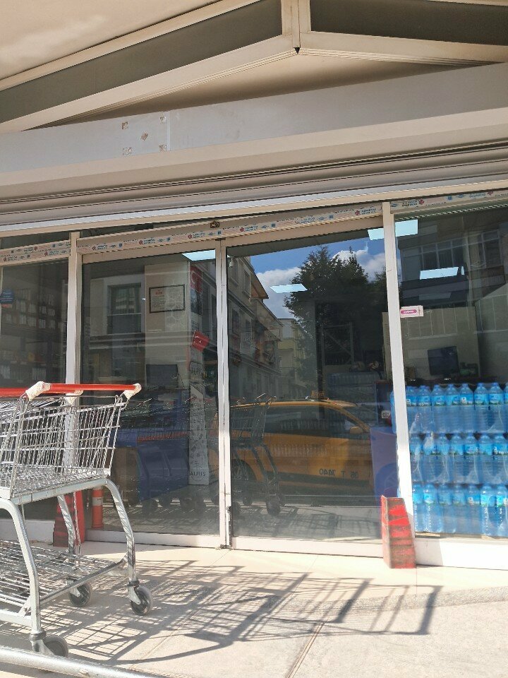 Süpermarket İzbakbay, İzmir, foto