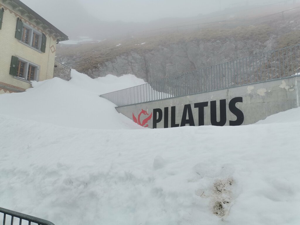 Tren istasyonu Pilatus Kulm, Obwalden, foto