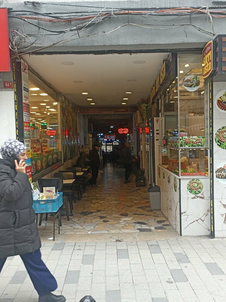 i̇nşaat firmaları Tepeüstü Pasajı, İstanbul, foto