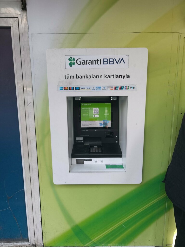 ATM'ler Garanti BBVA ATM, İstanbul, foto